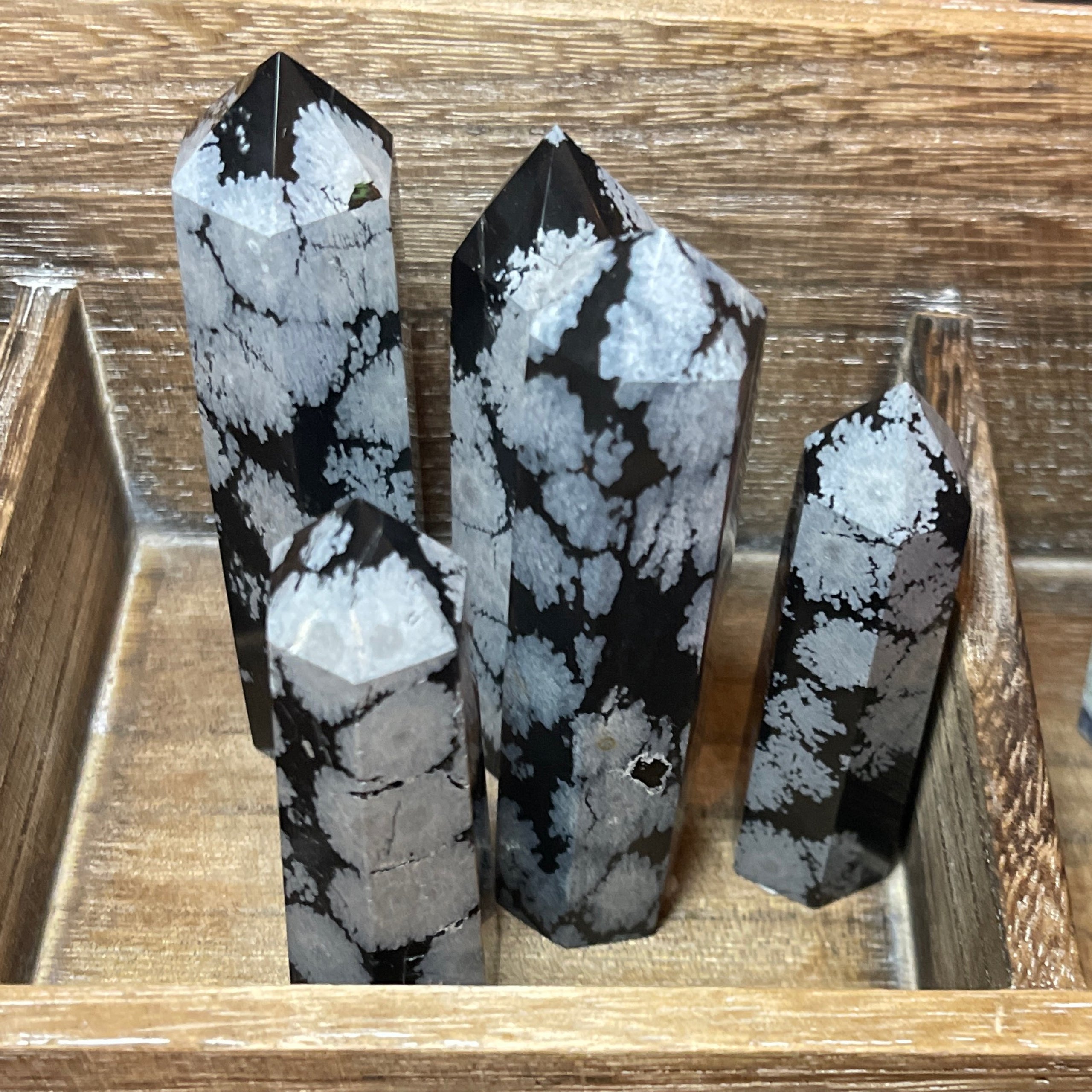 Snowflake obsidian | Moon Craft Works
